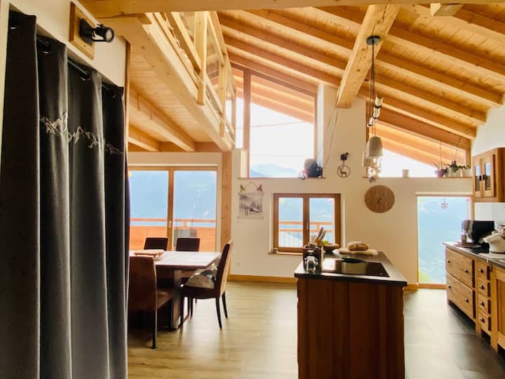 Chalet De Montagne, Vue Panoramique. - La Thuile