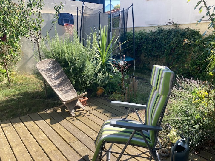 Maison De Ville Avec Jardin, Proche De Bordeaux - Bordeaux