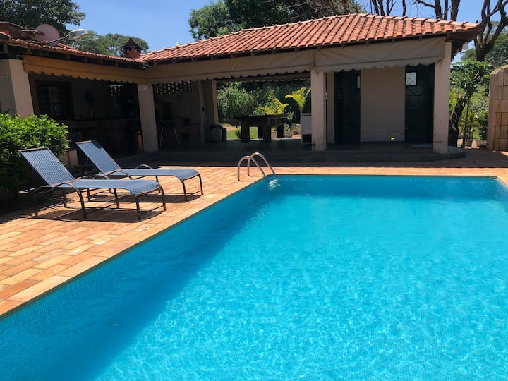 Chácara Agradável E Completa Pra Alugar - São José do Rio Preto