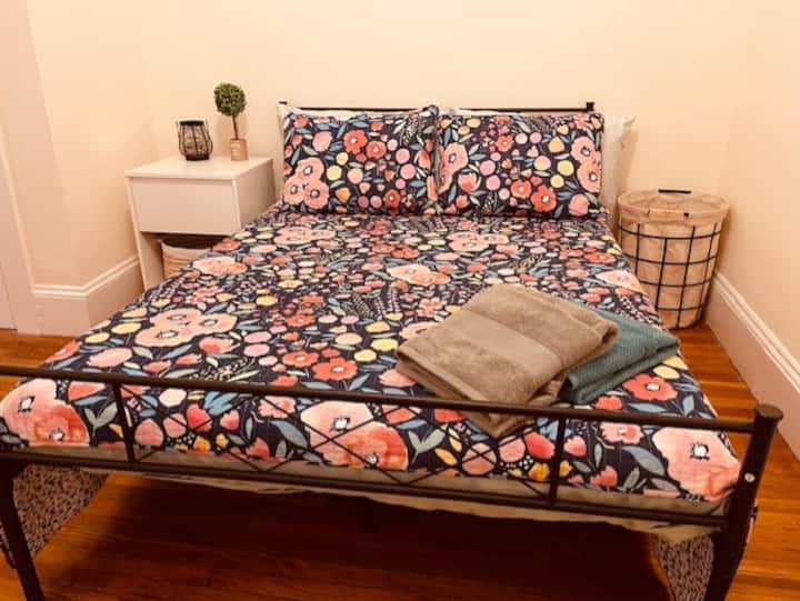 Most Attractive 1 Bedroom Apt With 2 Beds Boston - Boston