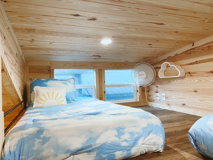 Blue Angel Bungalow - 30 Min To Pensacola Beach - Milton, FL