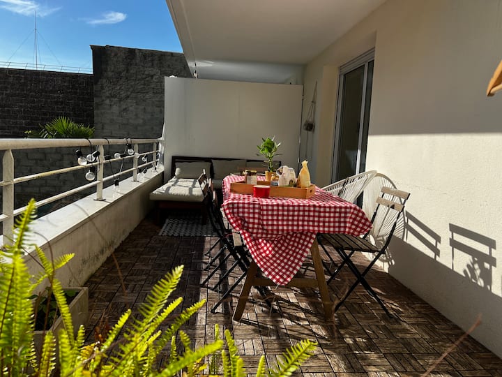 Appartement Avec Piscine Et Parking - Bordéus