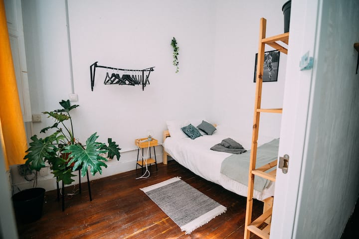 Double Room At Doña Rose Co-living Space! - Provincia de Las Palmas de Gran Canaria, España