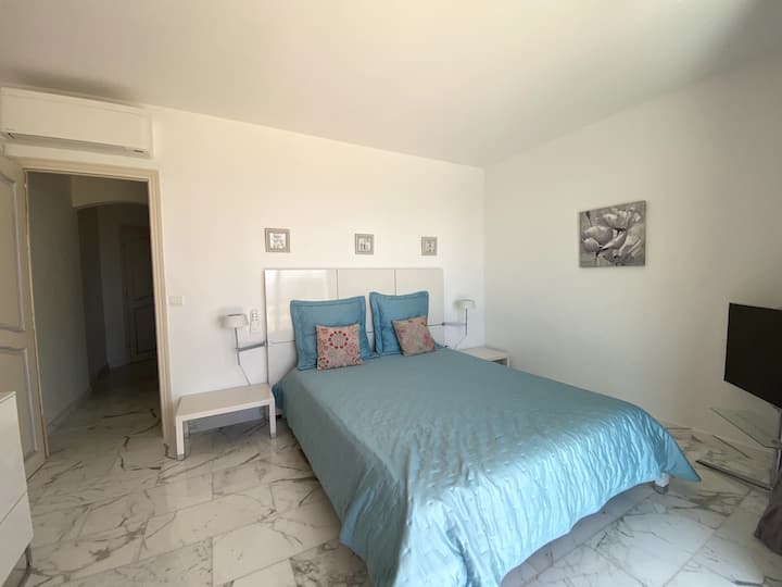 Chambre D'hôte Vue Mer Avec Piscine - Roquebrune-sur-Argens