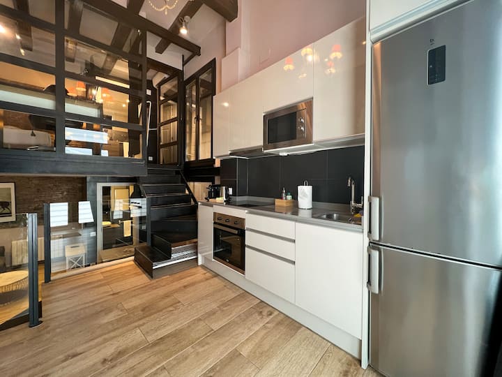 Triplex Apartment - Barcelona
