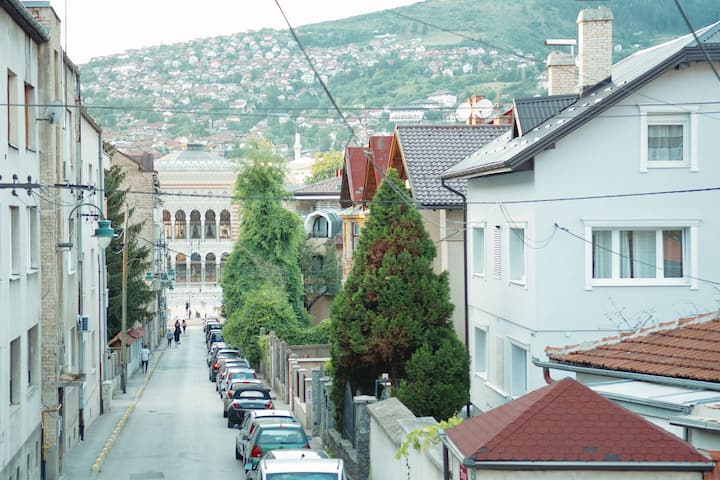 Duplex In Old Town With Balcony - Free Parking - Sarajevo