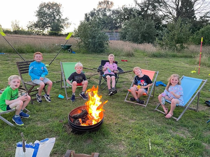 Great Oak 
Ecopod Holidays - Alton