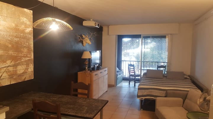 Studio Sympa En Centre Ville Proche De La Plage - Calvi