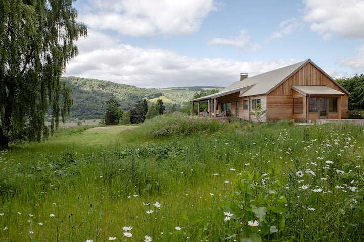 The Lodge At Dun Aluinn - Aberfeldy