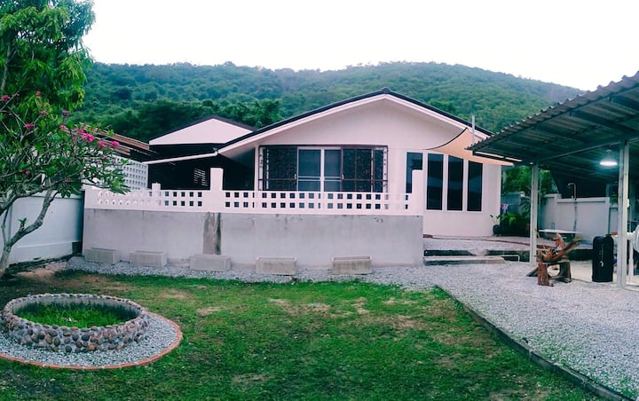 Ban Phra Chan On The Roof, Sattahip บ้านพัก สัตหีบ - Sattahip