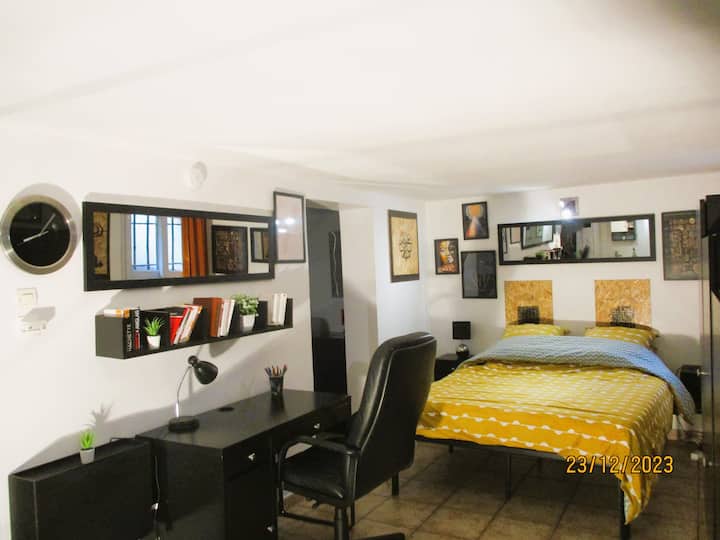 Suite Parentale Indépendante De 50m2 - France