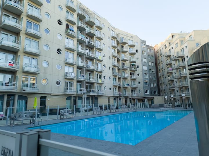 Cozy Studio With Pool Close To The Sea - 오스텐트