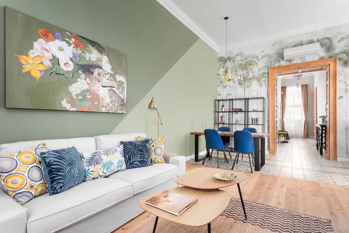 Urban Jungle For Real Treasure Seekers - Węgry