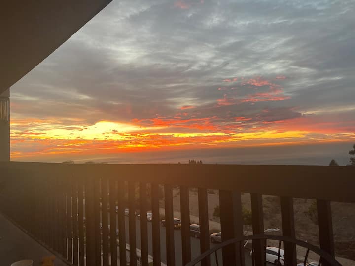 Panoramic Ocean View, Entire 1800 Sqft, 3 Bedroom - Torrance