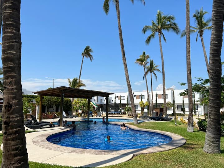 Acogedora Casa A Pasos De La Playa - Mazatlán