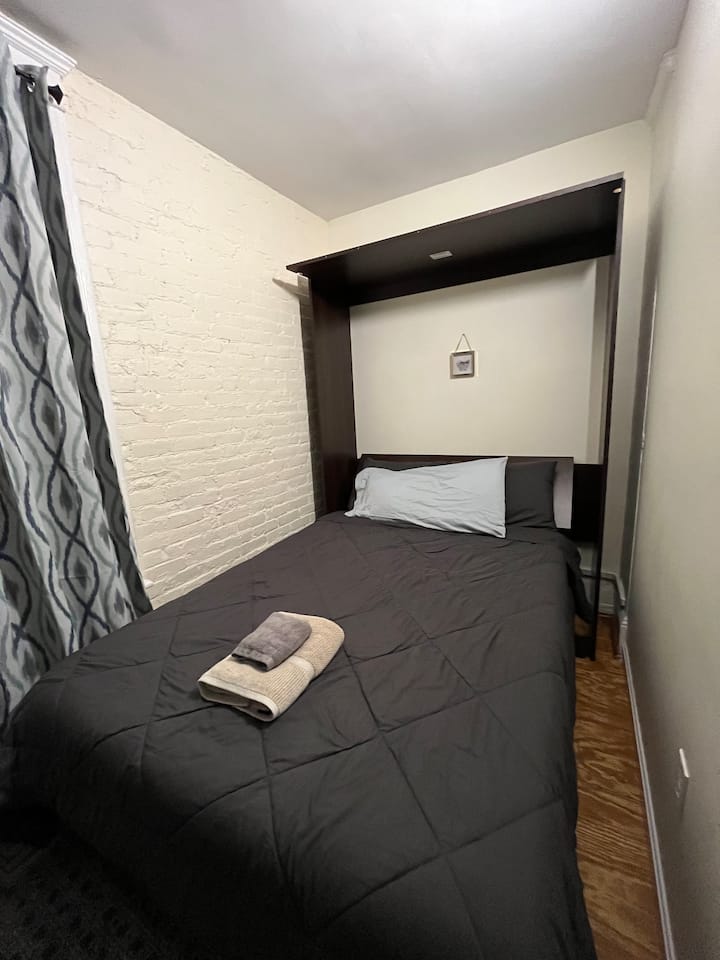 Super Lovely Beacon Hill One Bed Apt With Two Beds - Boston, MA