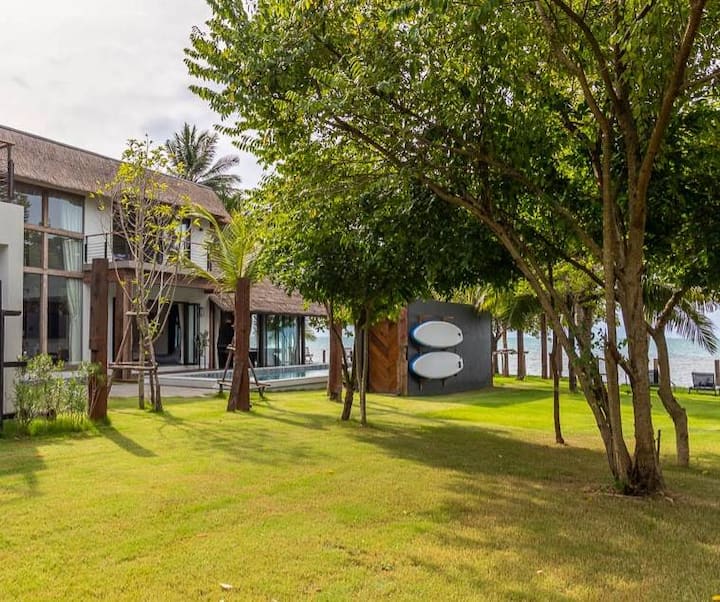 Villa De Luxe Kalamari 5 Chambres En Front De Mer - Koh Samui