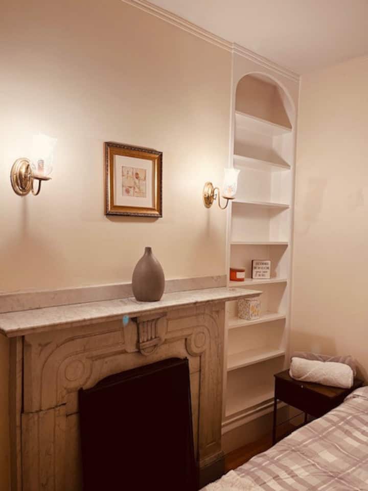 Amazing Two Bed Room Apt In Boston Beacon Hill - Boston, MA
