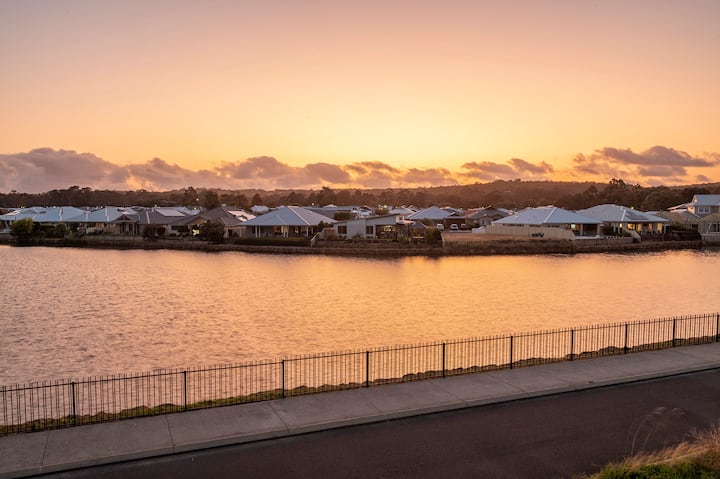 The Lookout - Yallingup