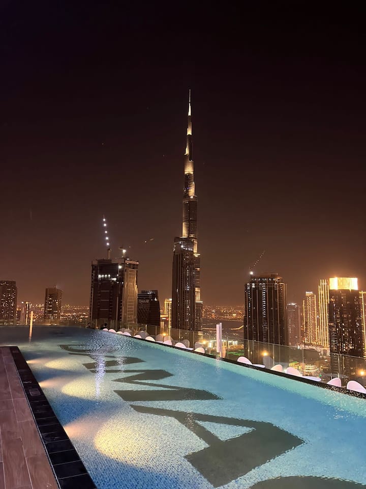 Spacious Studio In Damac Paramount, Business Bay - Dubai