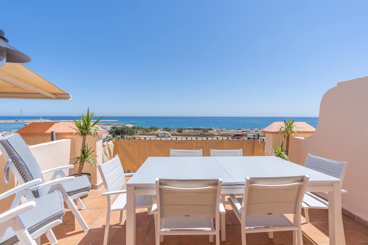 Modern Townhouse In Belgravia Club - Estepona