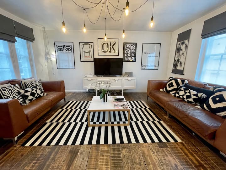 Gorgeous 2 Bedroom Apartment Edge Of Cabot Circus - Bristol