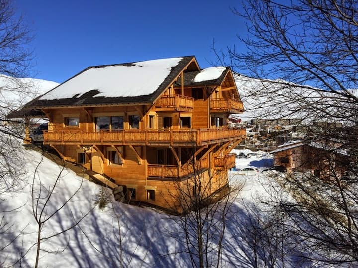 Chalet ☆☆☆☆☆
Luxe Avec Piscine - Le Corbier