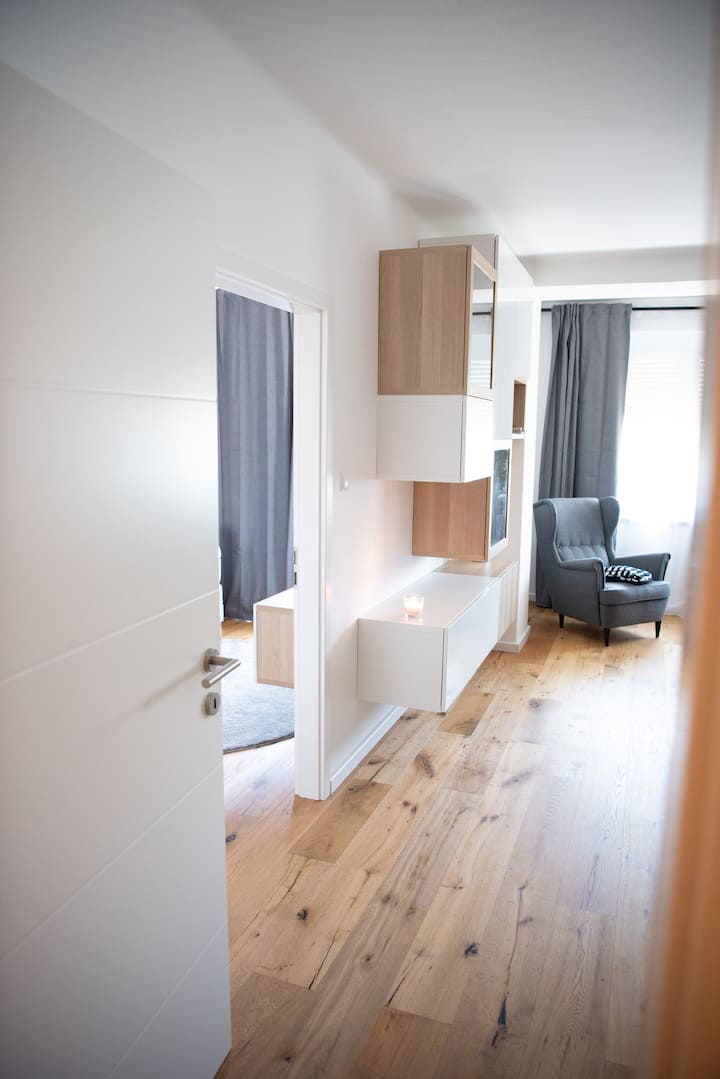 Schöne 70m2 Wohnung Im Herzen Klagenfurts (2-4pax) - Klagenfurt am Wörthersee