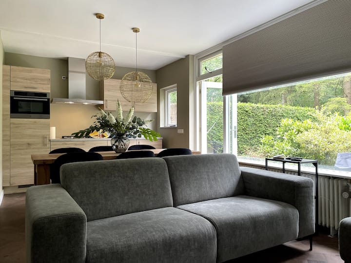 Comfortabel Tot Rust Komen In Het Veluwse Bos - Ede