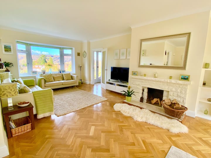 Beautiful Surrey Hills House With Panoramic Views - Dorking