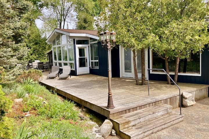 Blue Heron Cottage Port Franks - Port Franks