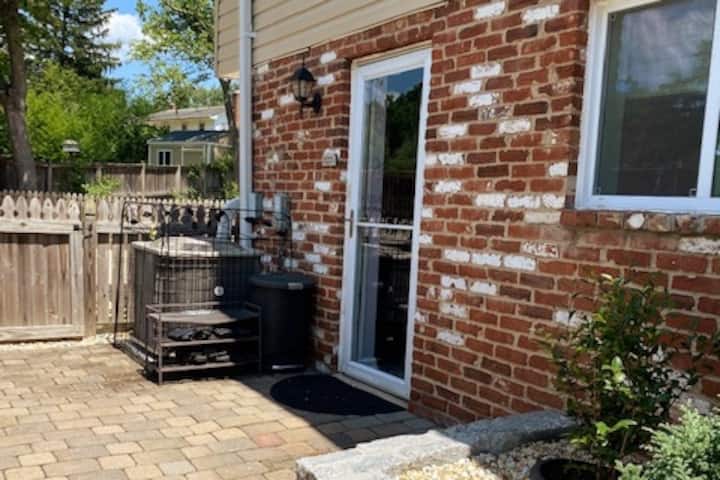 Mojgan's Home - Rockville, MD