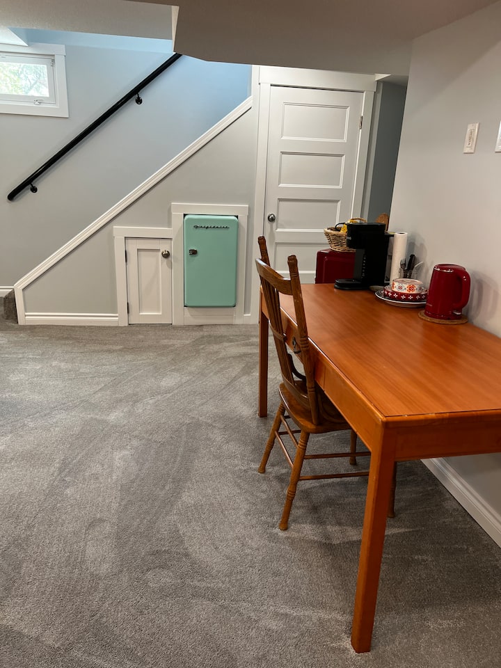 Beautiful Turn Of Century Home With Modern Upgrade - Medicine Hat