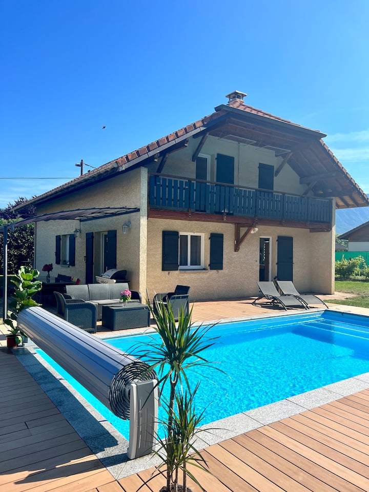 Villa Avec Piscine Au Coeur De La Haute-savoie - Bonneville