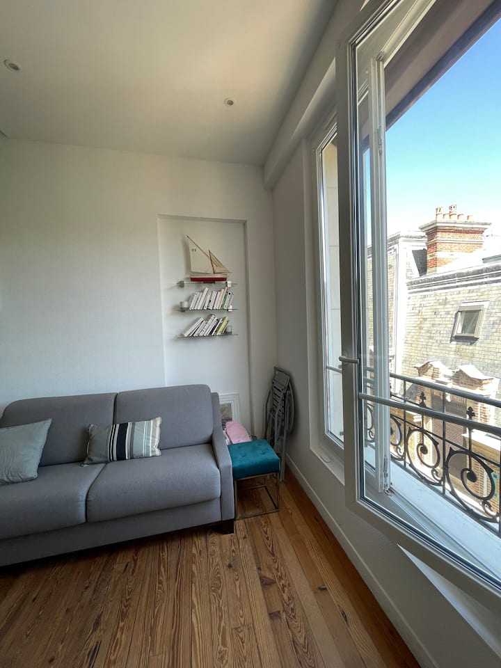 Trouville S/mer, Sur Les Planches, Superbe Appt. - Trouville-sur-Mer