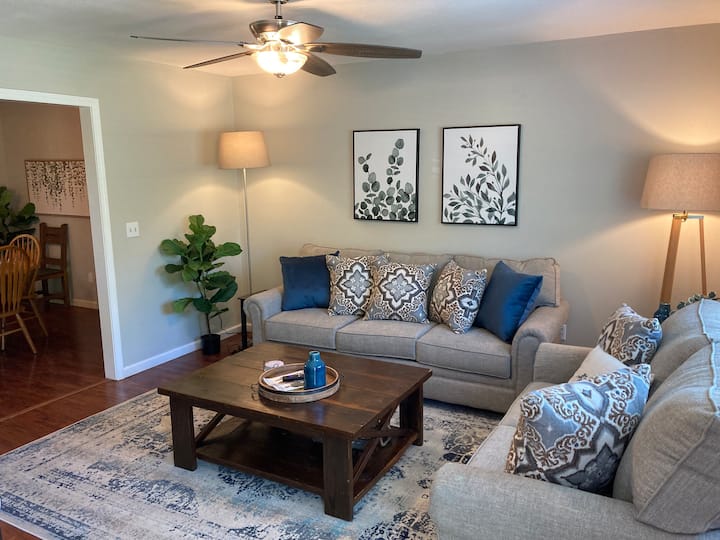 Little Platte River Townhome - Smithville, MO