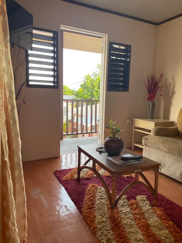 Top Floor 2-bedroom Unit In Complex W Pool - Bridgetown, Barbados