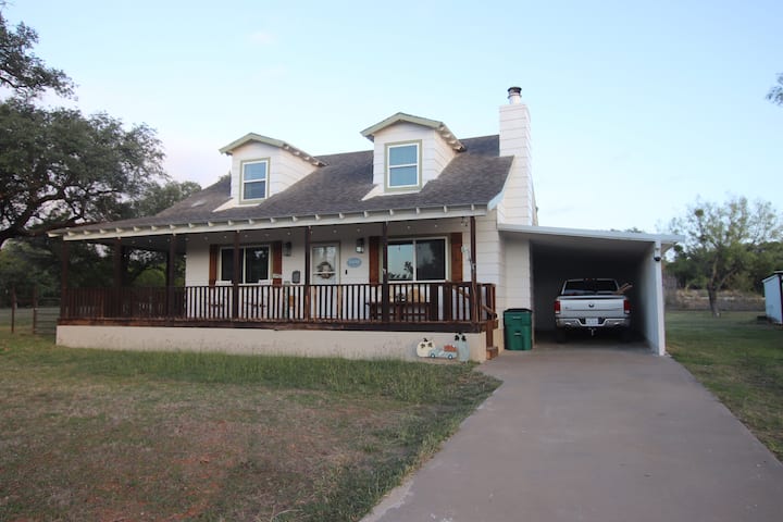 The N Bar Inn - Possum Kingdom Lake, TX