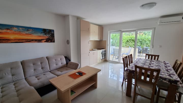 Apartment No. 2 (Ground Floor) - Dramalj
