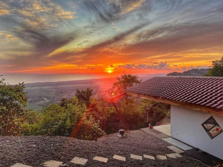 Breathtaking Ocean Sunsets: Luxury Casita Oasis - Savegre de Aguirre