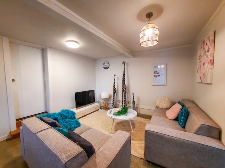 Cute 1-bedroom Guest Suite Near One Tree Hill - Auckland