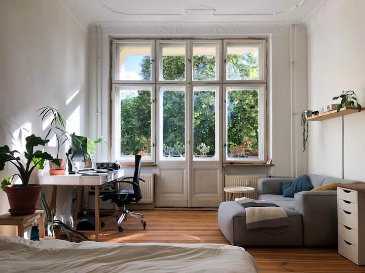 Old Charm + Modern Design In Centric & Green Area - Berlino