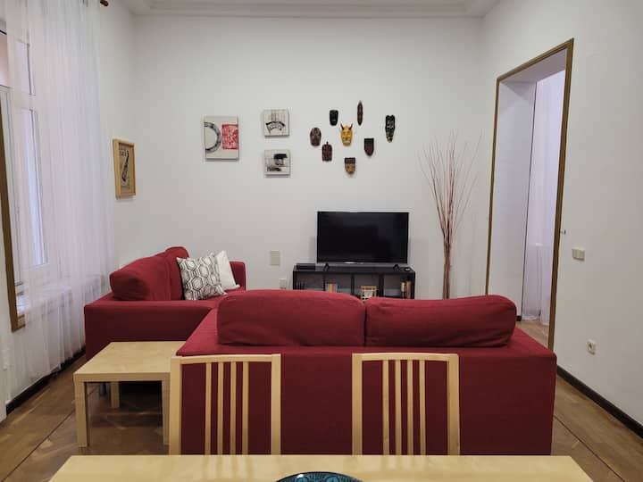 Vivir En Palacio - Madrid