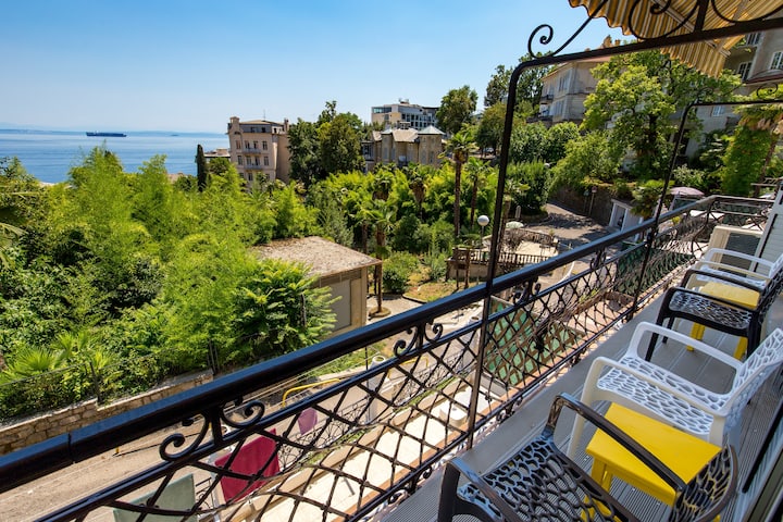 Rhea Exclusive - A 5***** Sea View Experience - Opatija