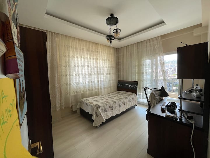 İSkenderun’un En Güzel Manzaralı Aile Evi - İskenderun