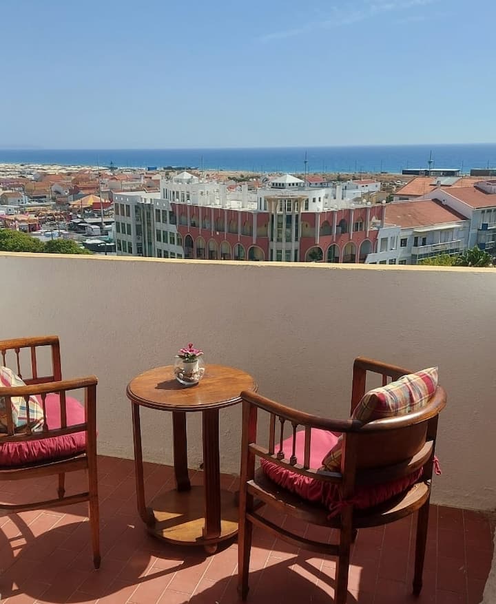 Caparica - Central Apartment With Ocean View - Costa da Caparica