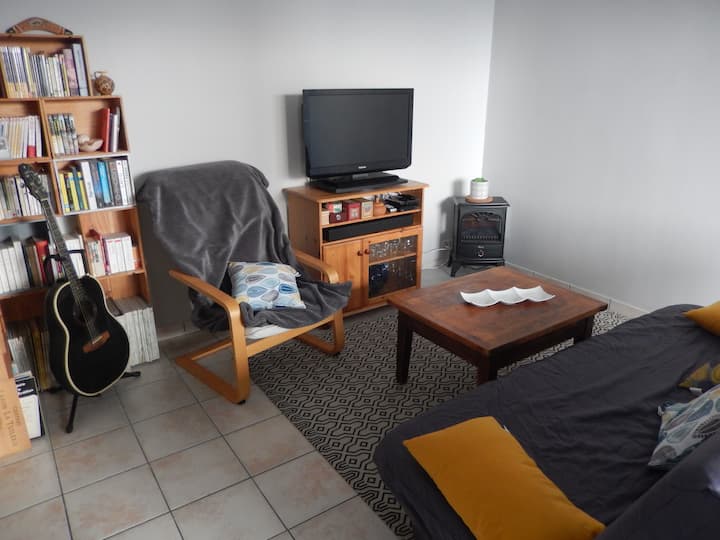 Confortable T2 Rodez - ibis budget Rodez