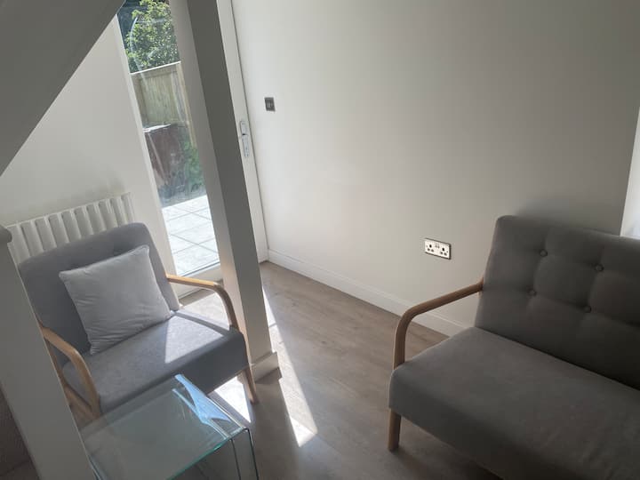 Copper Corner- Bijou 1 Bed Place With A Patio - Penzance