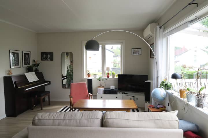 Koselig Tomannsbolig Med Hage I Oslo - Oslo