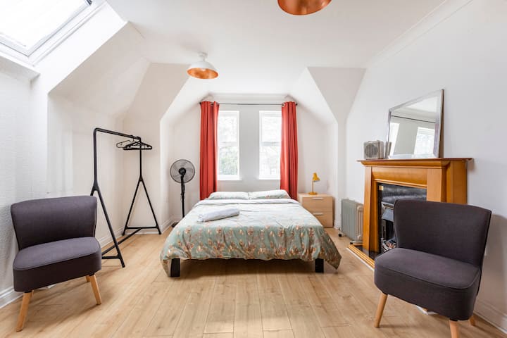 Lovely King Size Room - Edgware